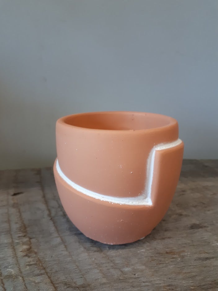 Small Modern Terracotta Pot | Lace and Leaves Studio